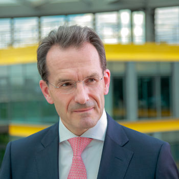 Dr. Gregor Bender | Rechtsanwalt | Corporate/M&A