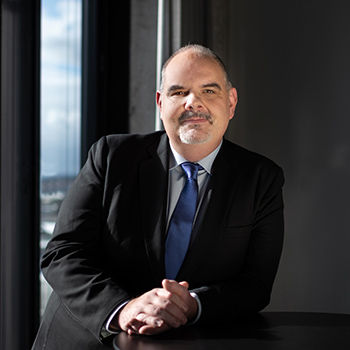 Sebastian Dingel | Partner