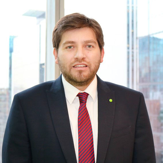 Eric Duarte - Chile - Spanish | Socio | Financial Advisory