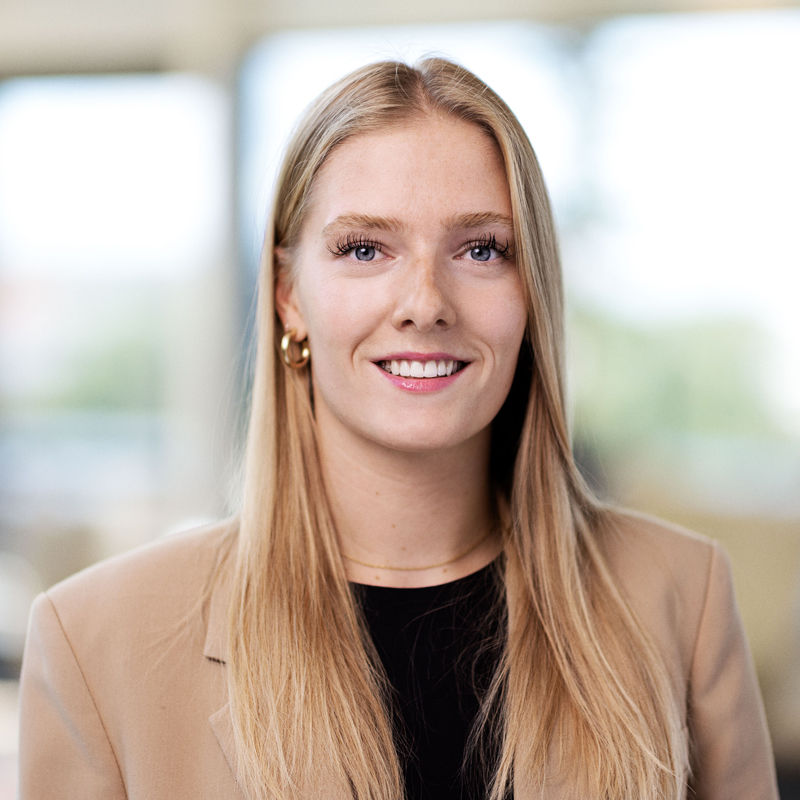 Simone Mai Petersen | Manager